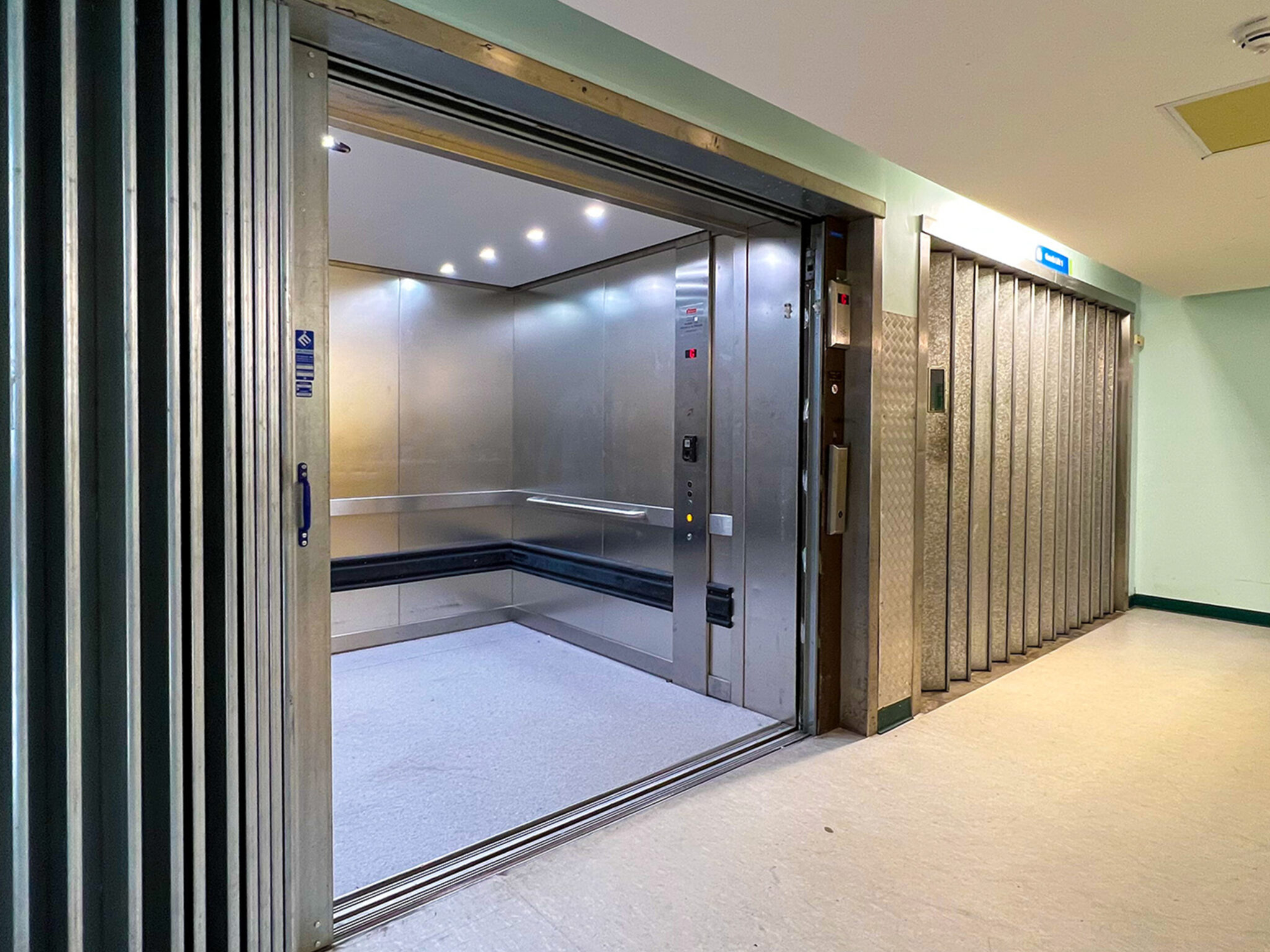 Lift Entrance Doors - Jackson Lift Group